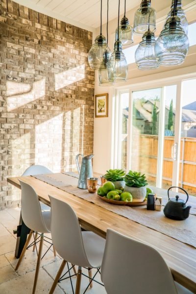Georgian Bars vs Astragal Bars: Which One to Choose? - Ada Windows